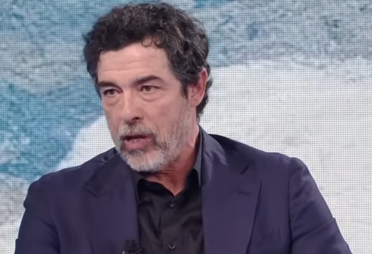 Sanremo, la dolce dedica di Alessandro Gassmann al figlio Leo - Voto 10 ...