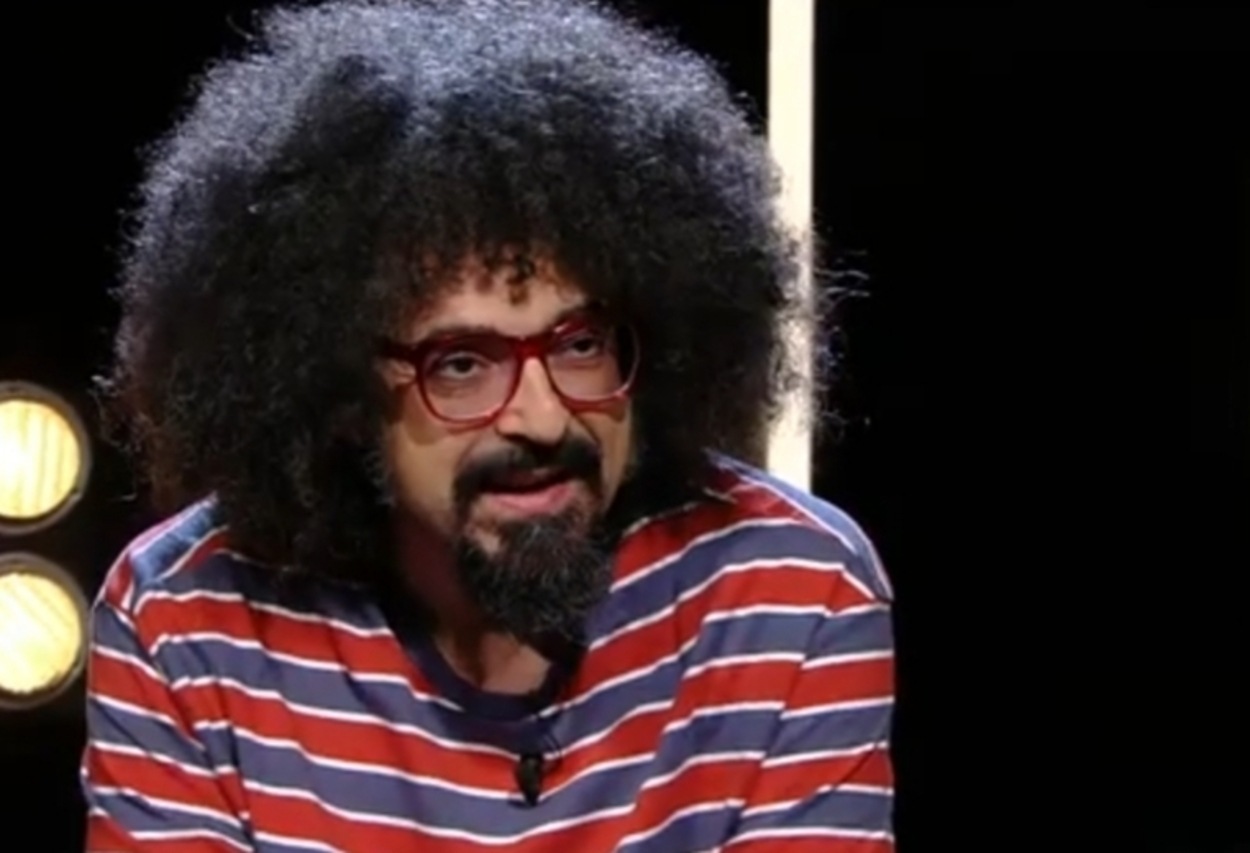 Caparezza annuncia a sorpresa le date di un nuovo tour - Voto 10 - Solo ...