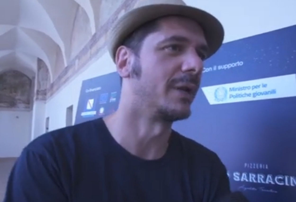 Mainetti racconta il suo nuovo film: Ecco La città proibita - Voto 10 ...